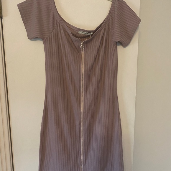 Dresses | Gorgeous Lavender Exposed Front Zipper Size Xl | Poshmark